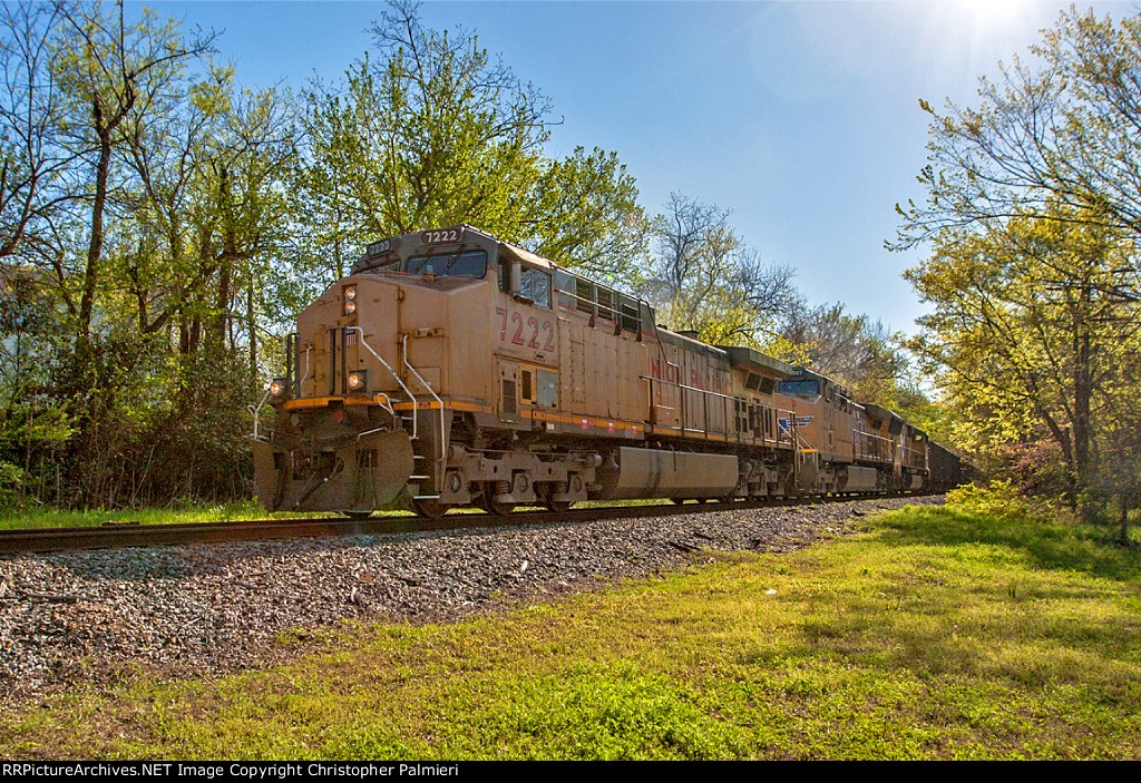 UP 7222 Leads RDNDN-03 on the DGNO